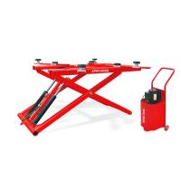 China Auto Shop Portable Car Lifting Machine Hydraulic Garage Scissor Car Lift for sale