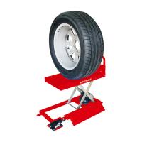 China 450mm Height Wheel Lifting Equipment / Car Tyre Balancer 8 - 10bar for sale