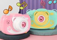 China Cartoon CE Water Sprinkler Bubble Blowing Camera Toy 360 Tilt MSDS 15x9x9.5cm for sale