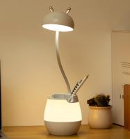 China 2W LED Touch Desk Lamp with Pen Holder for Bedroom Office Study for sale