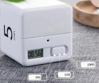 China 6.5cm Cube Kitchen Timer White Red Color Mechanical Timer for Cooking Exercise for sale
