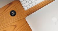 China Qi Standard USB 2.0 Embedded Desktop Wireless Charger 15W Round Black for sale