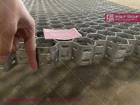 China 304H Stainless Steel Double Clench Hexmesh 2.0mm x 50mm for Refractory Lining for sale