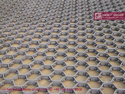 China Hexmesh for Refractory Linings 1m x 2m 30pcs per Pallet China Supplier for sale