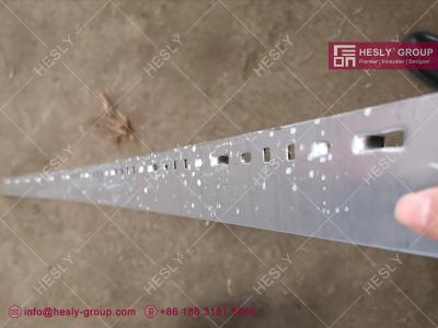 China ASTM A240 310S Hex Mesh 50mm Depth 2in Hexagonal Hole Offset Clench Bonding Refractory Lining for sale