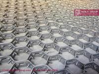 China Hexmesh for Refractory Lining 30mm Height Stainless Steel 304 Furnace Hex Metal Mesh for sale