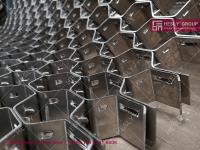 China 1.4401 Stainless Steel Hex Metal Mesh 2.0x50mm Bar Strips 48mm Hexagonal Refractory Lining for sale