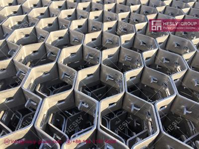 China HexMetal 14 Gauge Low Carbon Mild Steel Hex Mesh 15mm Height 50mm AF for sale
