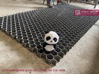 China 310S Stainless Steel Hexmesh for Fan Housing Linings 50mm Hex Hole 2.0mm Strip for sale