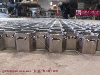 China 310S Stainless Steel Hex Steel Mesh Grid 50mm Thickness 1000x1000mm for Refractory Lining for sale