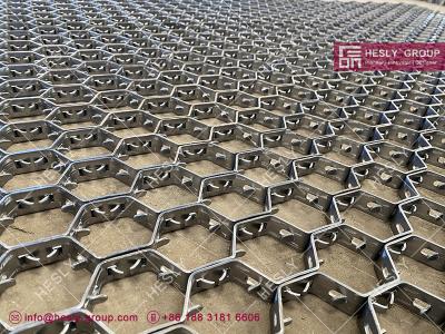 China Stainless Steel 316 Hexmetal Refractory Lining Holder 15mm Deep 1.0mm Thickness for sale