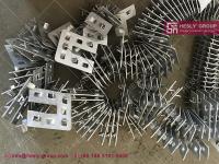 China Refractory Anchors Hexmesh Punch Tabs Corner Anchor Custom Made 310S 1200C for sale