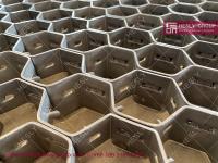 China AISI316 Stainless Steel Hexmetal Lance Type 40mm Depth 2.0mm Thick for Refractory Lining for sale