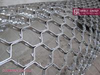 China 410S Stainless Steel Hex Metal Mesh 14 Gauge 2 Inch Hexagonal Hole for Refractory Lining for sale