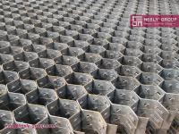 China Stainless Steel 304 Hex Mesh 2 Inch Opening 1 Inch Depth Flexible Metal for Refractory Lining for sale