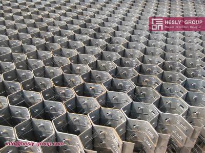 China Stainless Steel 304 Hex Mesh 2 Inch Opening 1 Inch Depth Flexible Metal for Refractory Lining for sale