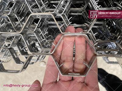 China Stainless Steel 304 Hex Metal Mesh 2.0x25x50mm Tortoise Shell Grid 36x120 Inch for sale