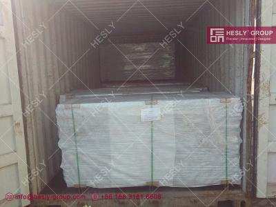 China AISI321 Hexagonal Mesh for Furnace 2.0mm Strip Thickness 25mm Height 50mm Hole for sale
