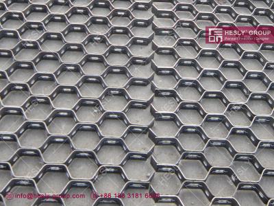 China AISI Inconel 601 Hexsteel 2.0mm Thick 25x50mm DIN2.4851 Hex Grid 1200C High Temp Refractory Mesh for sale