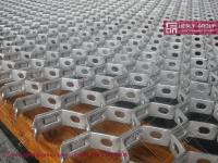 China ASTM 321 Hexsteel Mesh 2.0mm Strip Thickness 25mm Height for Refractory Lining for sale