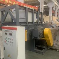 China 2000kg/H Double Shaft Shredder plastic recycling crusher PLC control for sale