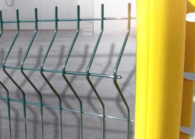 China Outdoor PVC Coated 3D Wire Mesh Fence Panels - 3.0-6.0mm Wire, 0.8-3m Height Options for sale