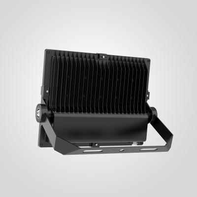 China Adjustable Bracket LED Flood Light Featuring SMD LED Light Source and Luminous Efficiency 100110LMW Suitable for Commercial Applications for sale