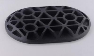 China Oval Porous Grid Black Ceramic Disc - High-Temperature Silicon Carbide Ceramic Filter & Heat Sink Component for sale
