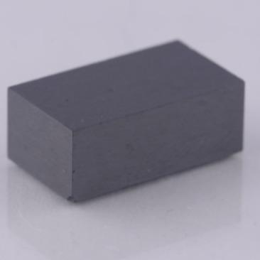 China Silicon Nitride Ceramic Block with Low Friction Coefficient High Tensile Strength and High Compressive Strength for High-Temperature Applications for sale