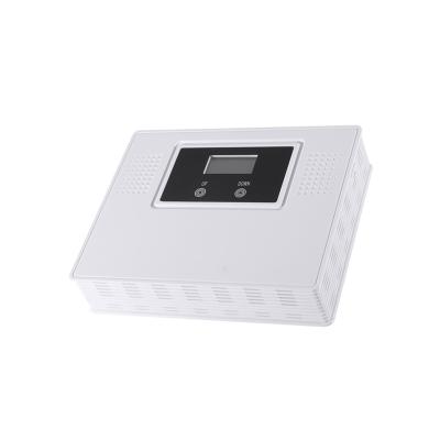 China Tri Band 850MHz 900MHz 2100MHz CDMA GSM UMTS Signal Booster with 65dB Gain and 20dBm Output Power for sale