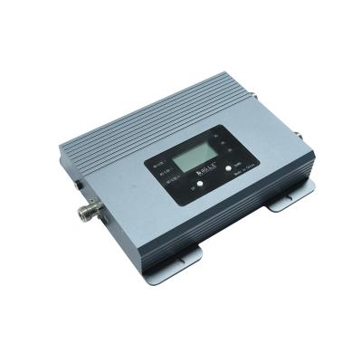 China Intelligent Dual Band 1800 2100MHz Phone Signal Enhancer 67dB Gain 17dBm Output for sale