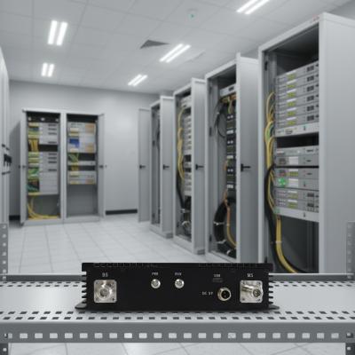 China 17dBm 700/1800MHz Digital Band Selective Repeater Dual Band Adjustable Gain for sale