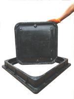 China Traffic Rated Composite Manhole Cover For Highway Median Drainage Solutions for sale