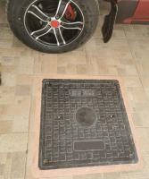 China Anti Corrosive SMC Square Man Hole Cover For Chemical And Industrial Plants for sale