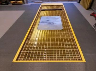 China Chemical Resistant UV Resistant Lightweight FRP Grating Panels for Data Center Equipment Platforms for sale