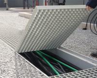 China Chemical Resistant UV Resistant Lightweight FRP Grating Panels for Data Center Equipment Platforms for sale
