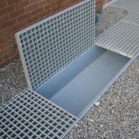 China Chemical Resistant UV Resistant Lightweight FRP Grating Panels for Data Center Equipment Platforms for sale