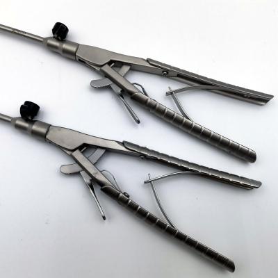 China Laparoscopic Needle Holder 5mm 330mm V-Shaped Curved Jaw Reusable Surgical Instrument for sale
