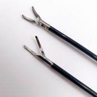China Reusable Double Action Bipolar Atraumatic Fenestrated Forceps for Abdominal Surgery for sale