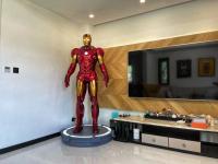 China Technique Hand Carved Plaza Marvel Figure Life Size Resin MK50 Iron Man for sale
