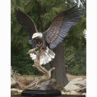 China Life Size Modern Flying Eagle Bronze Sculpture for Garden Model Outdoor Metal Crafts for sale