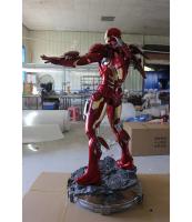 China Life Size Custom Iron Man MK50 Resin Statue Ideal for Home Office or Outdoor Display for sale