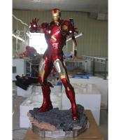 China Customized Large Size MK7 Iron Man Resin Sculpture for Child Ornaments and Decoration for sale