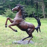 China Engraving Carving Type Manufacture Life Size Antique Brass Horse Bronze Horse Statue for sale