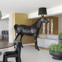 China Custom Outdoor Garden Bronze Animal Statue Life Size Brass Black Horse Sculpture Sale for sale