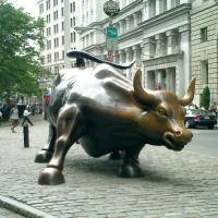 China Gravure Printing Life Size Bronze Wall Street Bull Sculpture Perfect for Outdoor Decor for sale