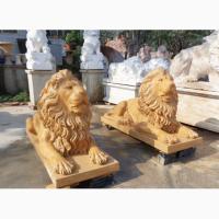 China Custom Outdoor Natural Marble Lion Life Size Marble Lion Sculpture Decoration Statue Stone Animal Lion For Sale for sale