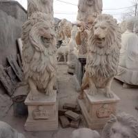 China Custom All Size Garden Outdoor Marble Lion Hand Carved Natural Stone Animals Sculpture Marble Lion Statue For Sale for sale