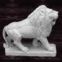China Handmade Life size Lion animal statue Custom White sculpture decoration Giant marble lion sculpture for decor for sale