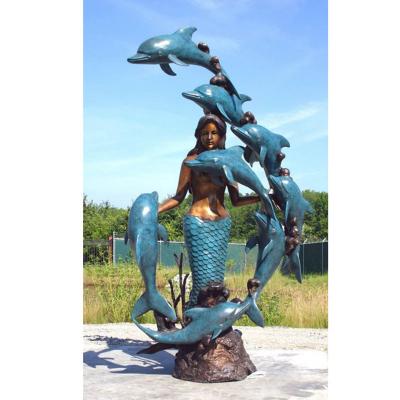China Outdoor Decoration White Bronze Lady Mermaid Statue with Opening Arm For Garden for sale